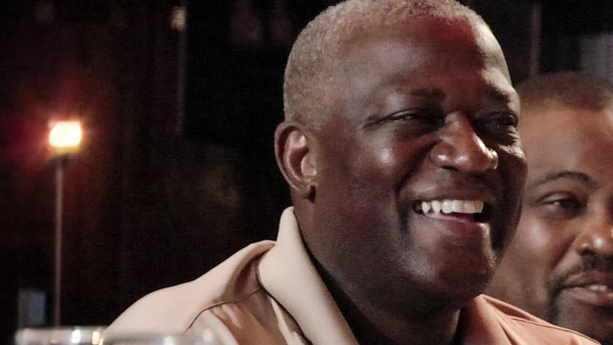 Watch 30 for 30: Survive and Advance | Netflix