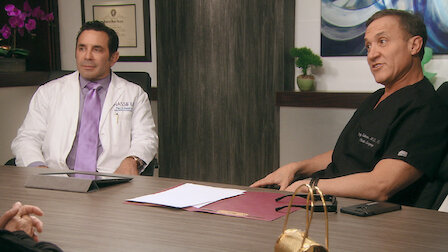 Watch Botched | Netflix