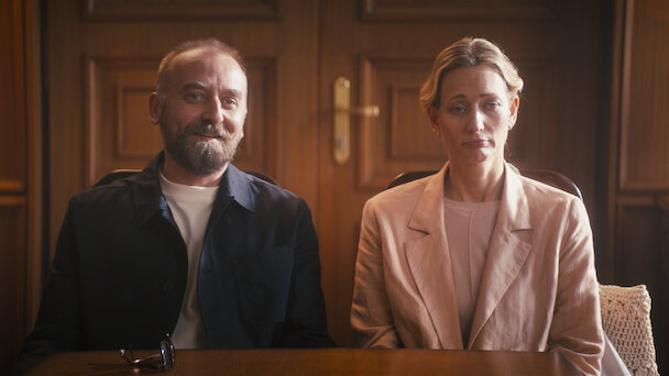 Watch Divorce | Netflix Official Site