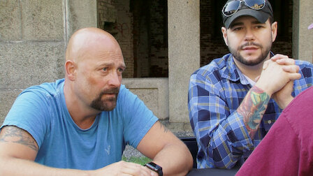 Watch Ghost Hunters | Netflix