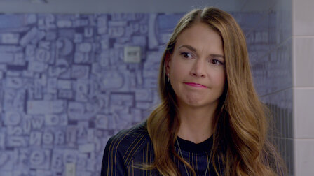 Watch Younger | Netflix