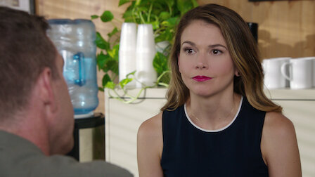 Watch Younger | Netflix