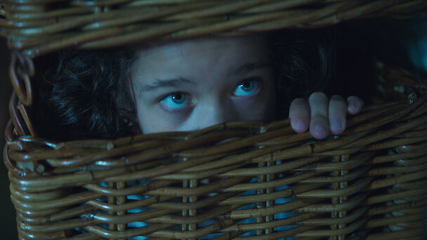 Watch Lou | Netflix Official Site