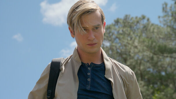 Watch Life After Death with Tyler Henry | Netflix Official Site