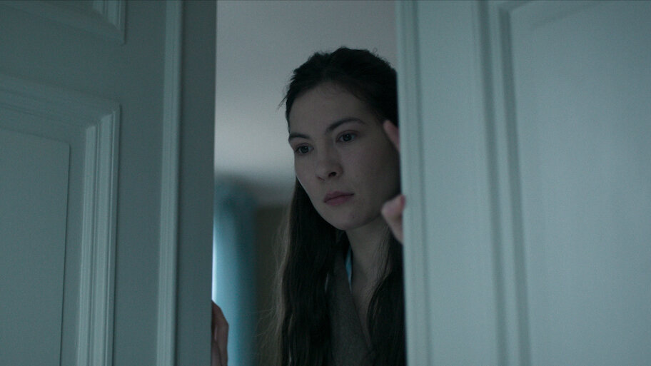 Watch The Glass Dome | Netflix Official Site