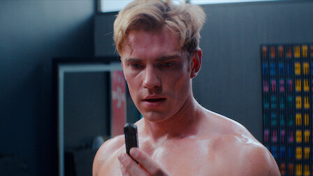 Watch Glamorous | Netflix Official Site