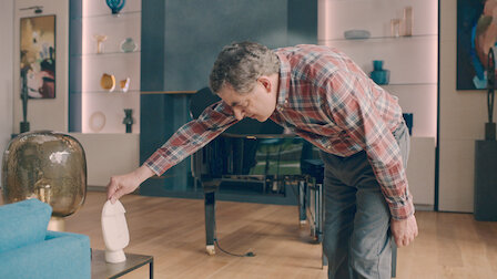 Watch Man Vs Bee | Netflix Official Site