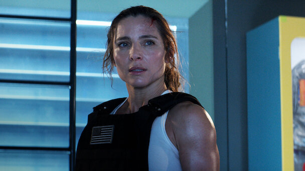 Watch Interceptor | Netflix Official Site