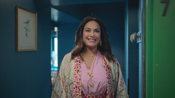 Watch Finding Ola | Netflix Official Site