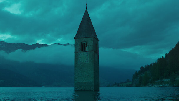 Watch Curon | Netflix Official Site