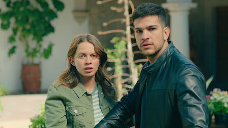 Watch Sisters' Feud | Netflix Official Site