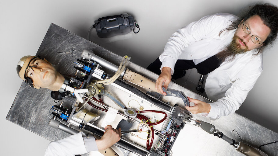 Watch The Incredible Bionic Man | Netflix