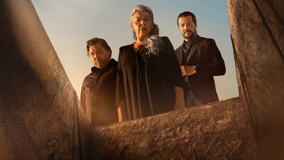 Watch Two Graves | Netflix Official Site