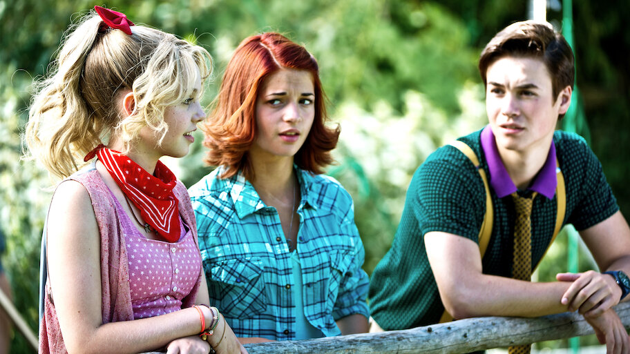 Watch Bibi & Tina | Netflix