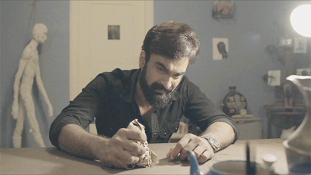 Watch Manu | Netflix