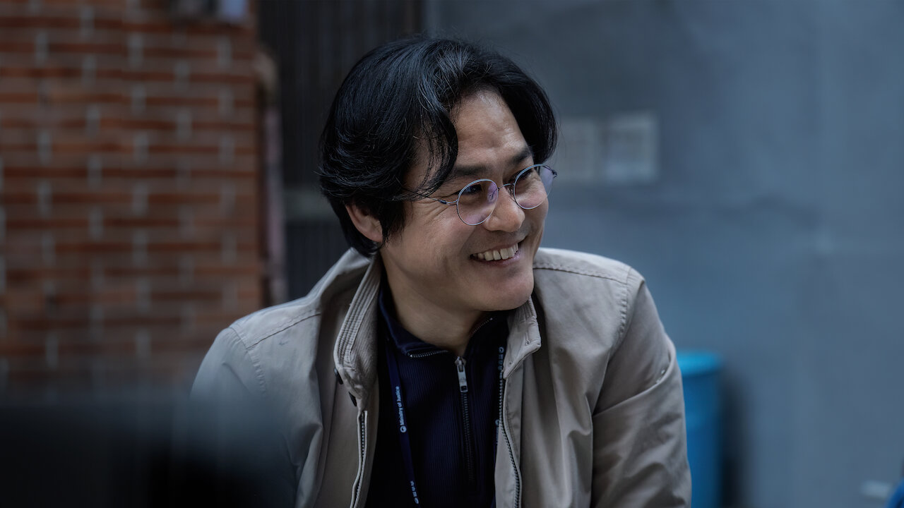 Watch Officer Black Belt | Netflix Official Site