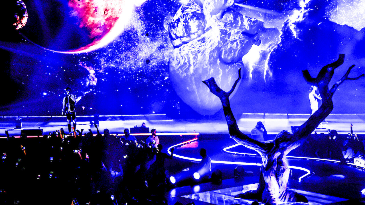 Watch PNL - Dans la légende tour | Netflix