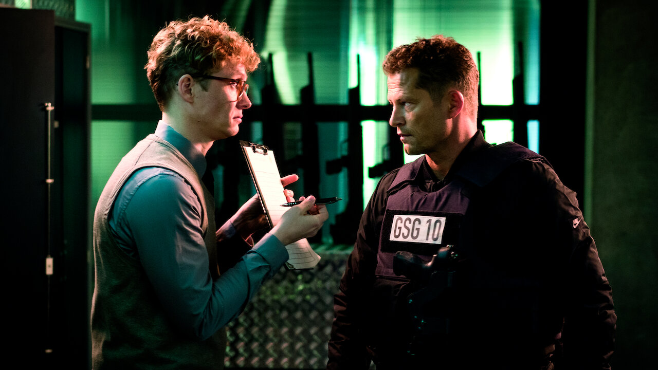 Watch Hot Dog | Netflix