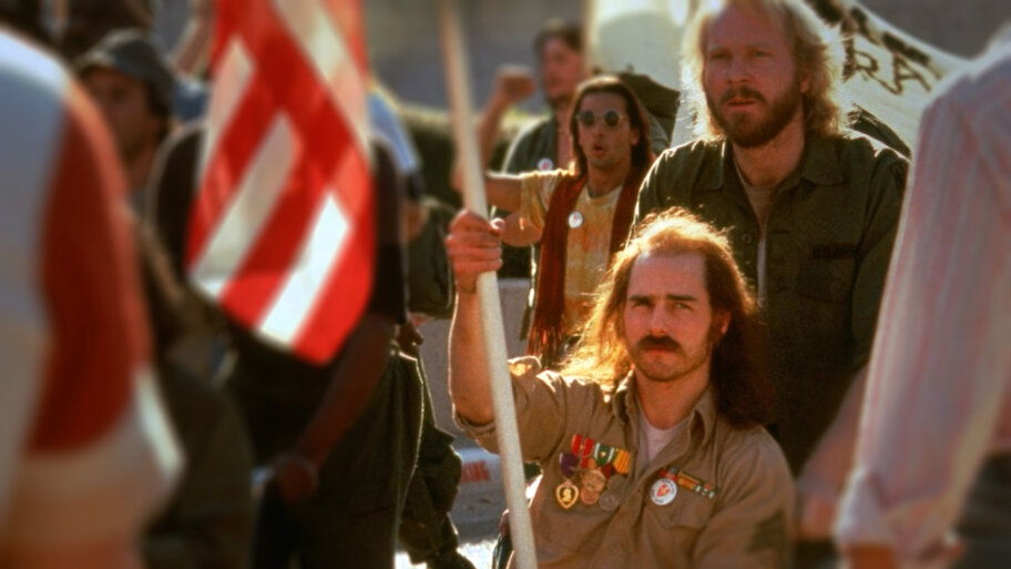 Watch Born on the Fourth of July | Netflix