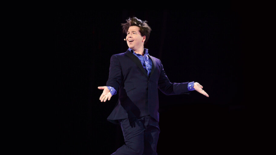 Watch Michael McIntyre: Happy and Glorious | Netflix