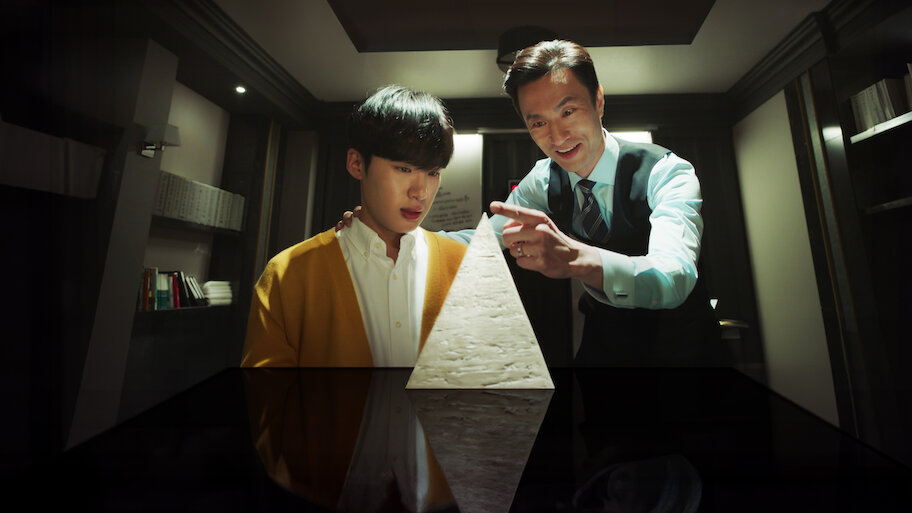 Watch SKY Castle | Netflix