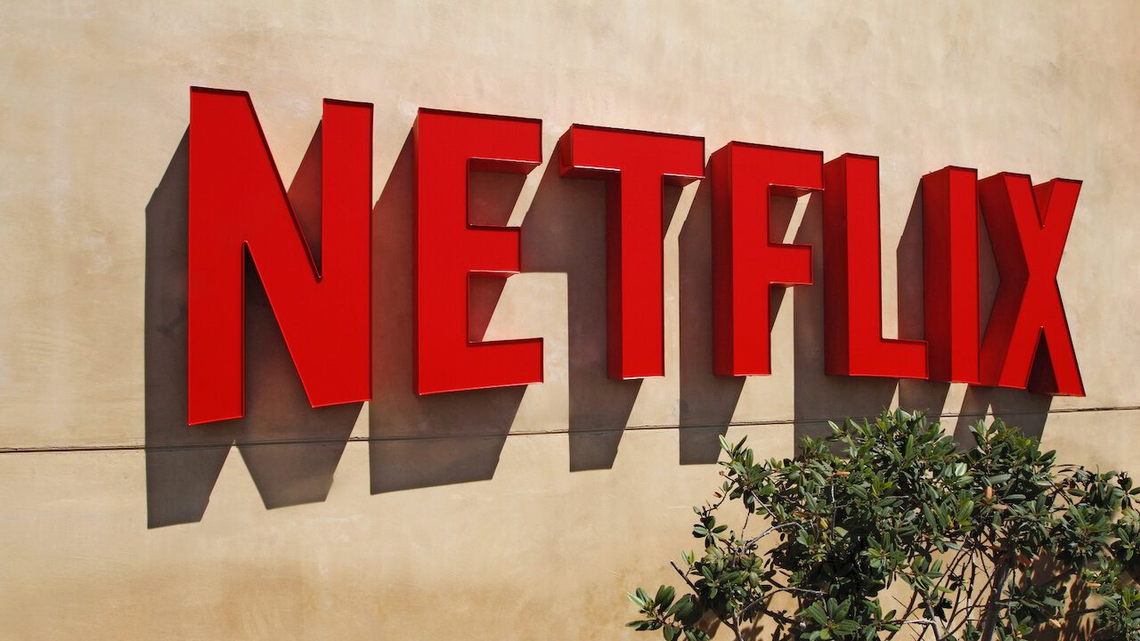 Example Mixed FN Show en-US | Netflix