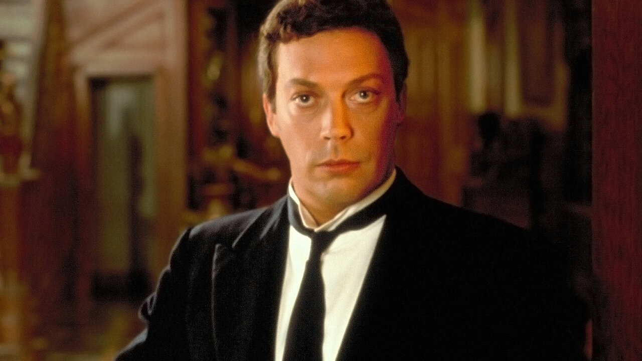 Watch Clue | Netflix