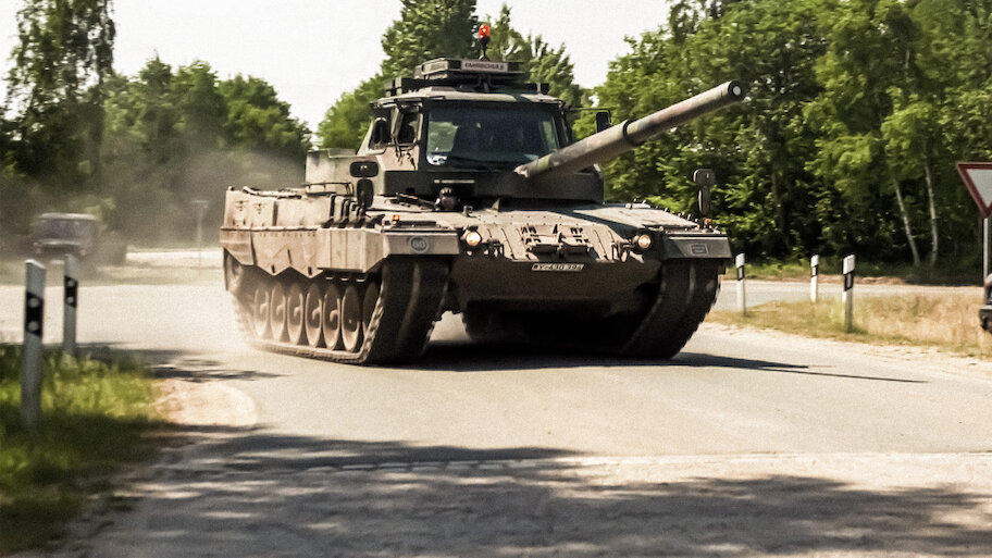 Watch Battlefield Behemoths: A History of the Tank – The World Wars ...