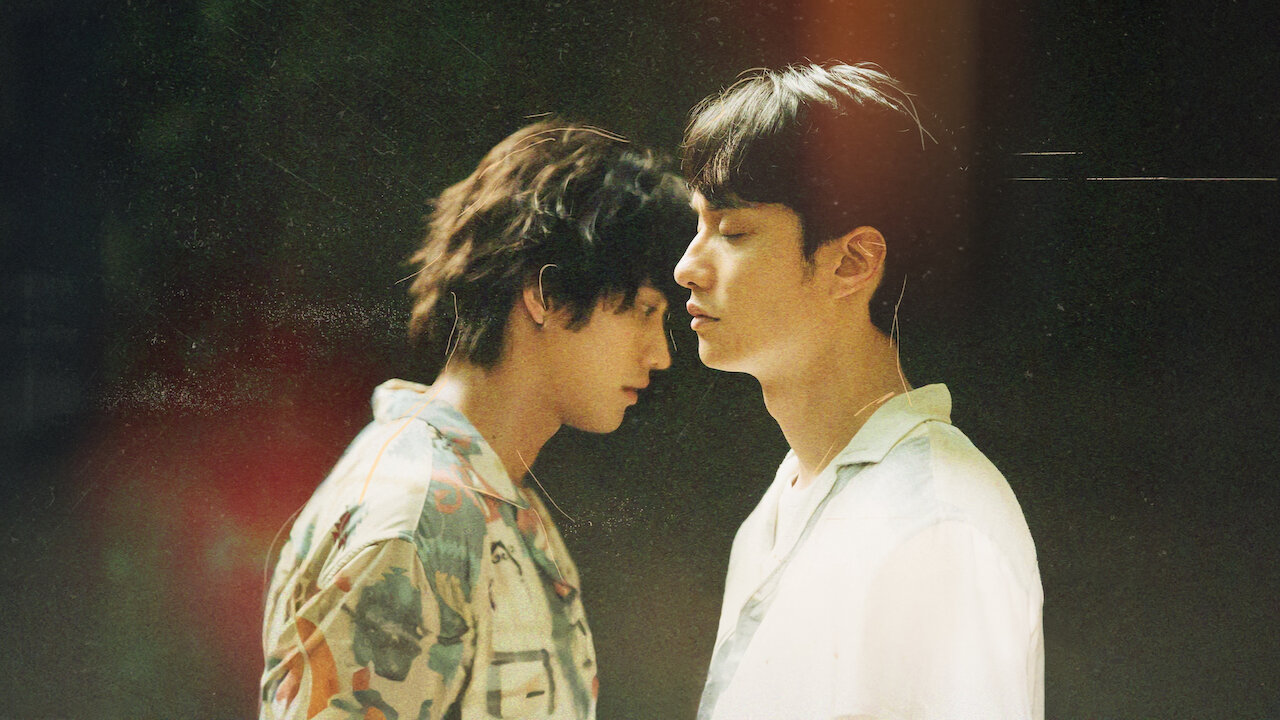 Watch A Balloon's Landing | Netflix