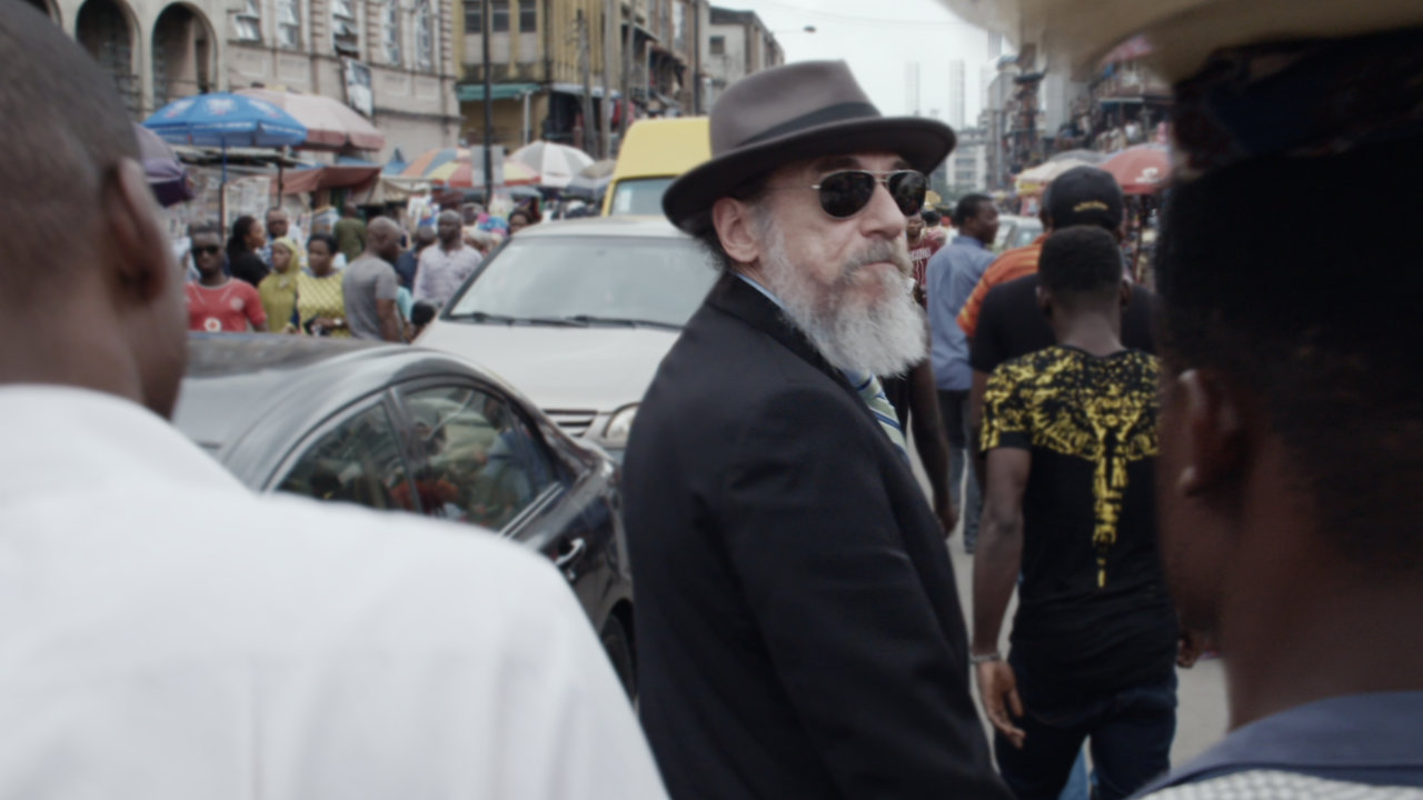 Watch Larry Charles' Dangerous World of Comedy | Netflix Official Site