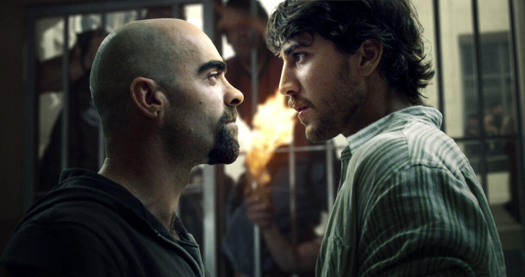 Watch Cell 211 | Netflix