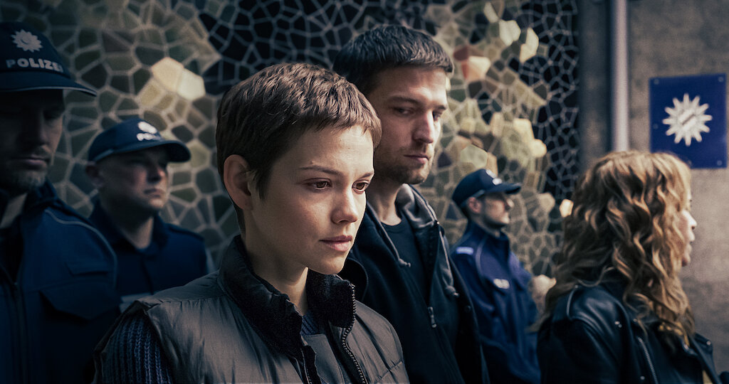 Watch The Perfumier | Netflix Official Site