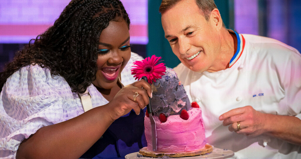 Watch The Big Nailed It Baking Challenge | Netflix Official Site